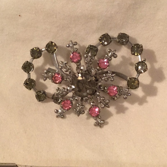 Vintage | Jewelry | Vintage Gray And Pink Rhinestone Pin | Poshmark